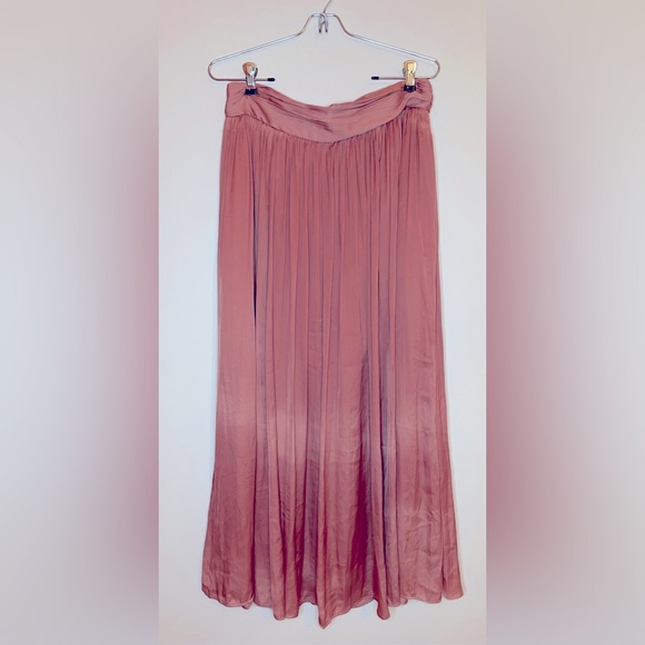 point sur | Skirts | En Pointe Pleated Maxi Skirt In Dusty Rose Size 8 ...
